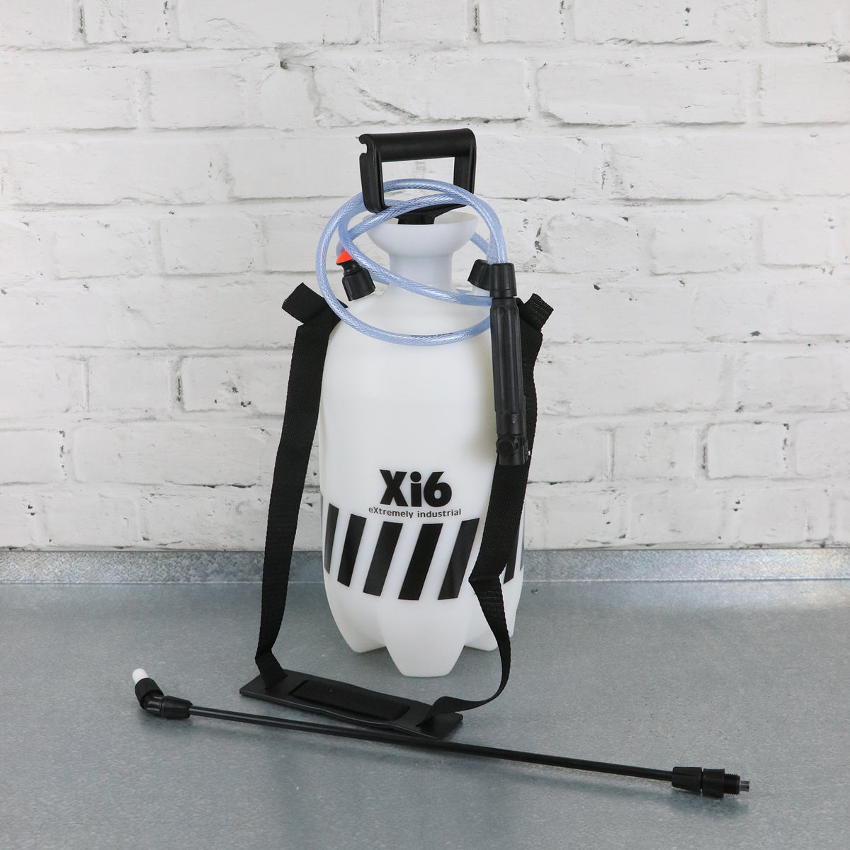 Martin Cox Budget Compression Sprayer (6L) — Morelli Group